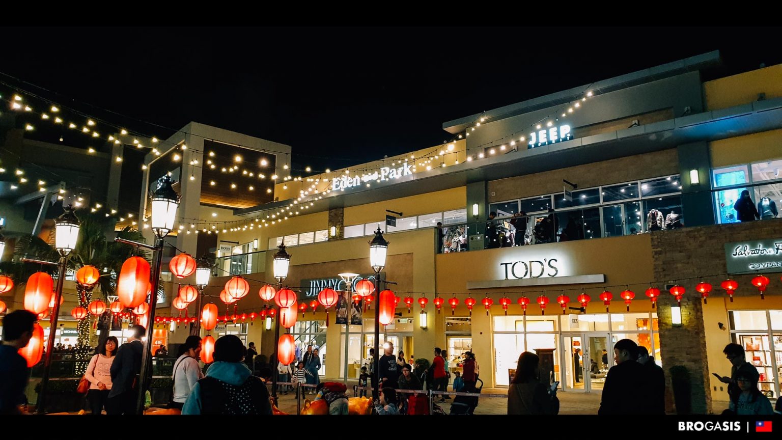 Gloria Outlets กลอเรีย เอาท์เล็ท ช้อปก่อนกลับใกล้สนามบินเถาหยวน ไต้หวัน ...